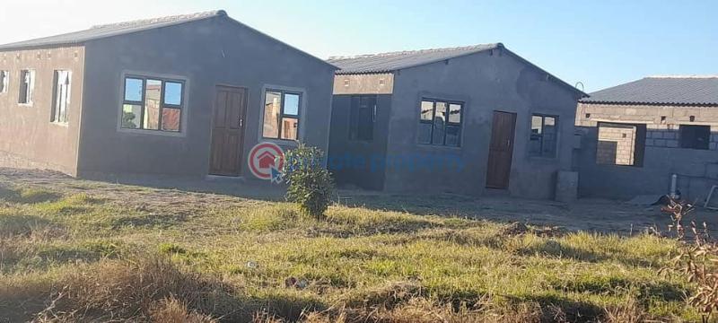 2 bedroom Houses For Sale Hawkflight Cowdray Park Bulawayo High-Density ...