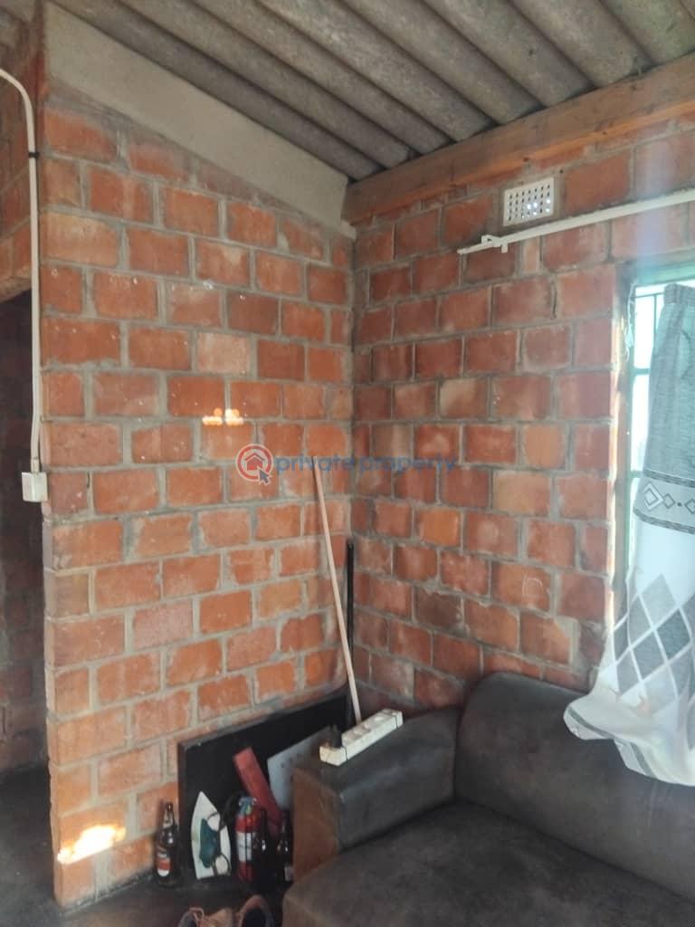 2 bedroom Houses For Sale Cowdry Park ( Tm Area) Cowdray Park Bulawayo ...