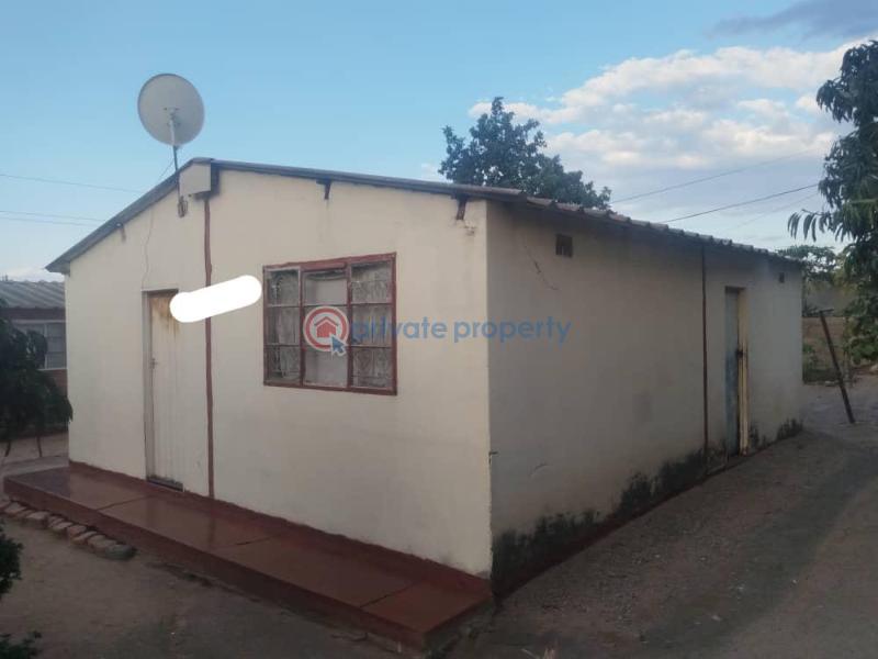 2 bedroom Houses For Sale Gwabalanda , Bulawayo Luveve Bulawayo High ...
