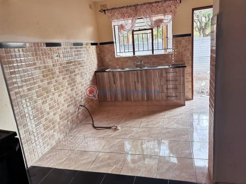 2 bedroom Houses For Sale Waterfalls Harare South (PID: 8PAABG ...