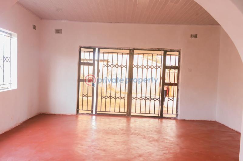 4 bedroom Houses For Sale Chitungwiza Harare South (PID: 1PAAAK ...