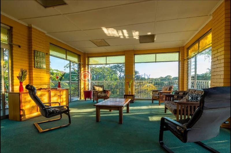 5 bedroom Houses For Sale Burnside Bulawayo East (PID: 8PAAAR ...