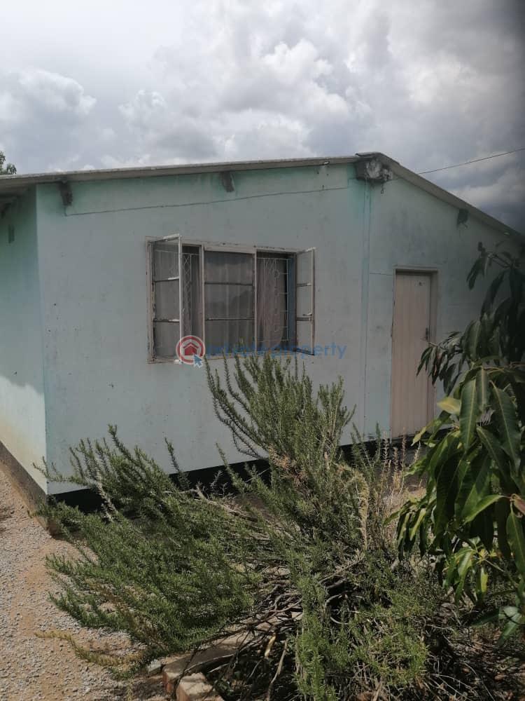2 bedroom Houses For Sale Luveve Bulawayo High-Density (PID: 5PAAEM ...