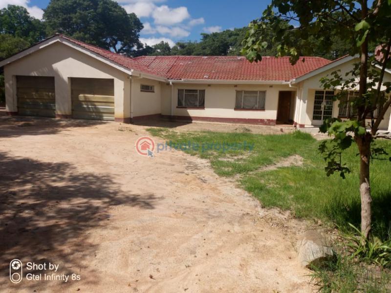 3 bedroom Houses For Sale Waterfalls Harare South (PID: 0PAABK ...